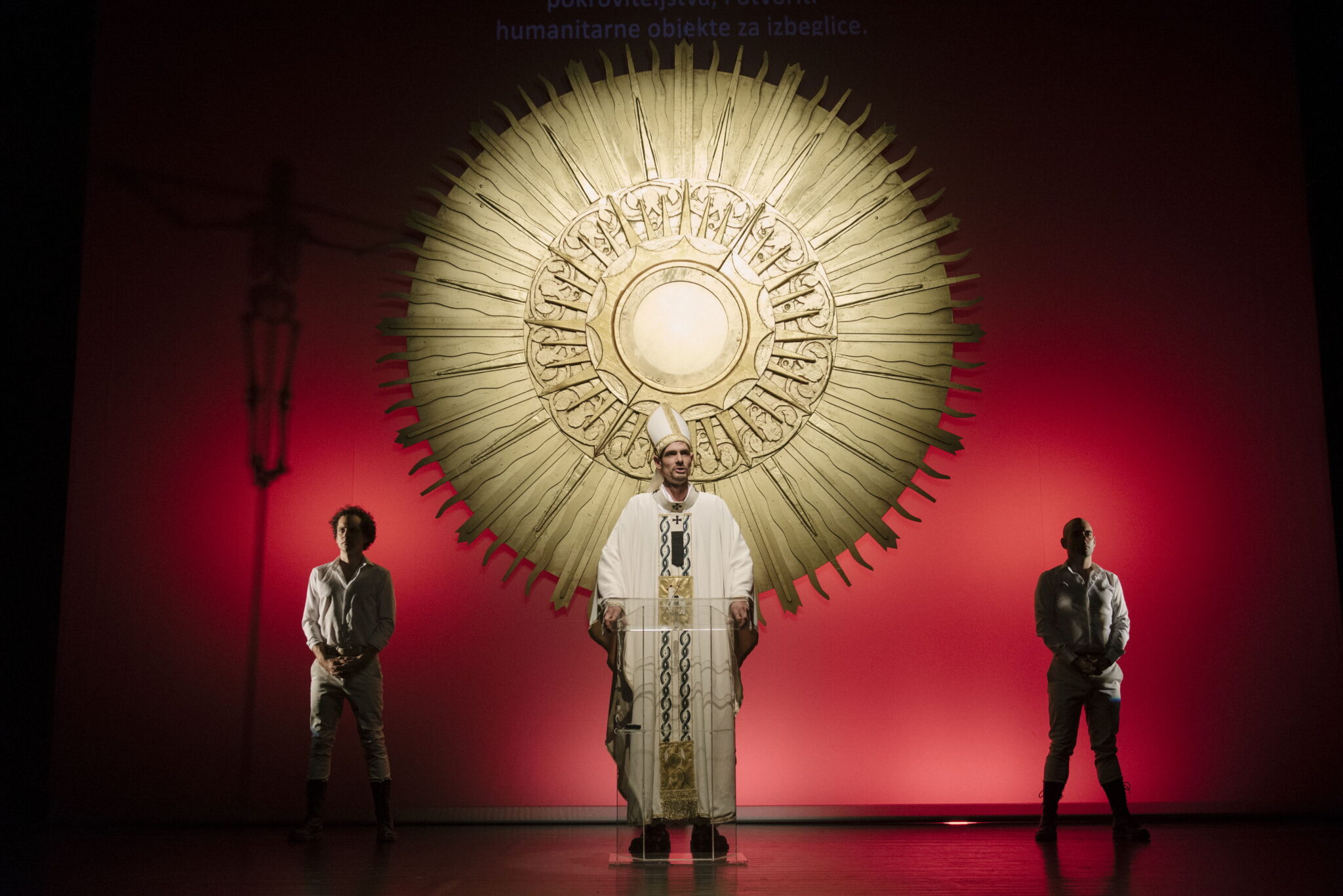 Urbán András: Az Úr nevében - Gyulai Várszínház